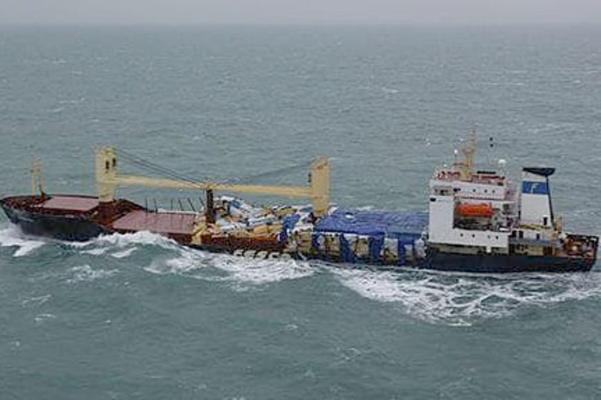 Russian cargo ship anchors over undersea cables in Bristol Channel
