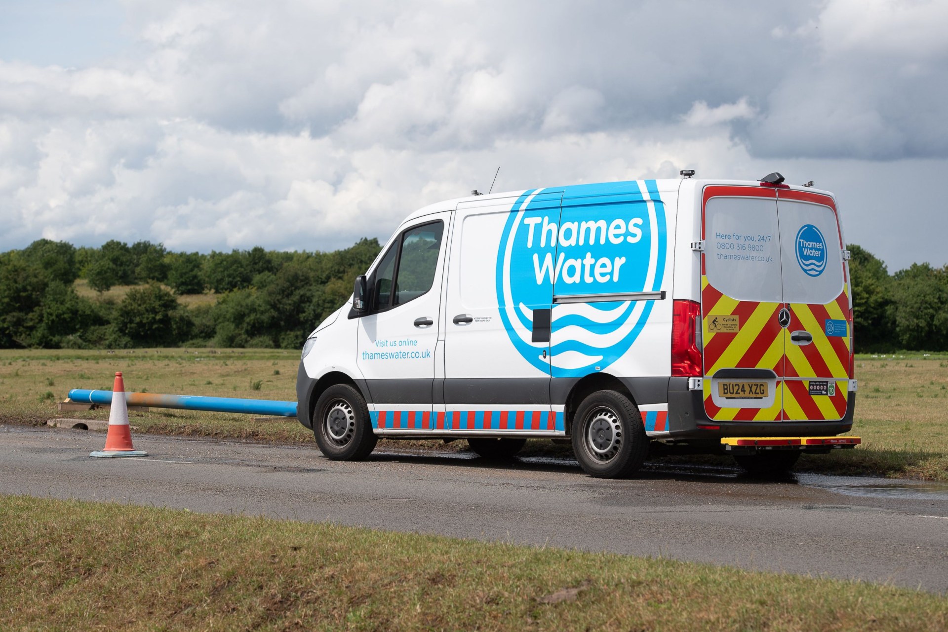 Water bills across England rise by 5.4% this April