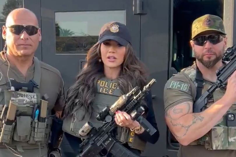 Kristi Noem slammed for 'reckless cosplay' as she 'points rifle at ICE ...