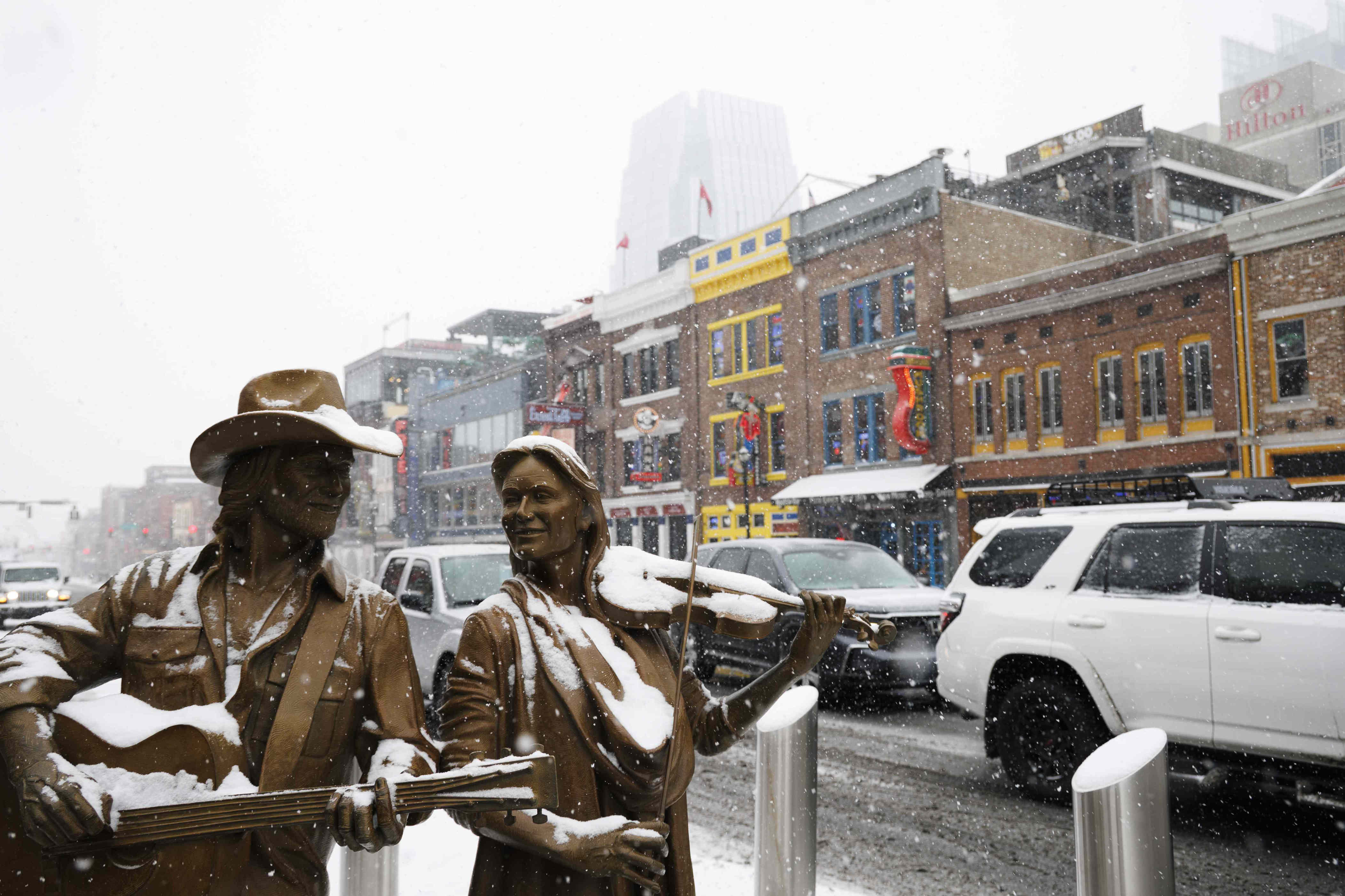 Why Nashville is becoming a top retirement destination: Tax benefits ...