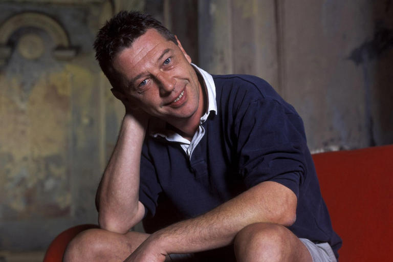 Former Radio 1 DJ Andy Kershaw 'unable to walk' after cancer diagnosis