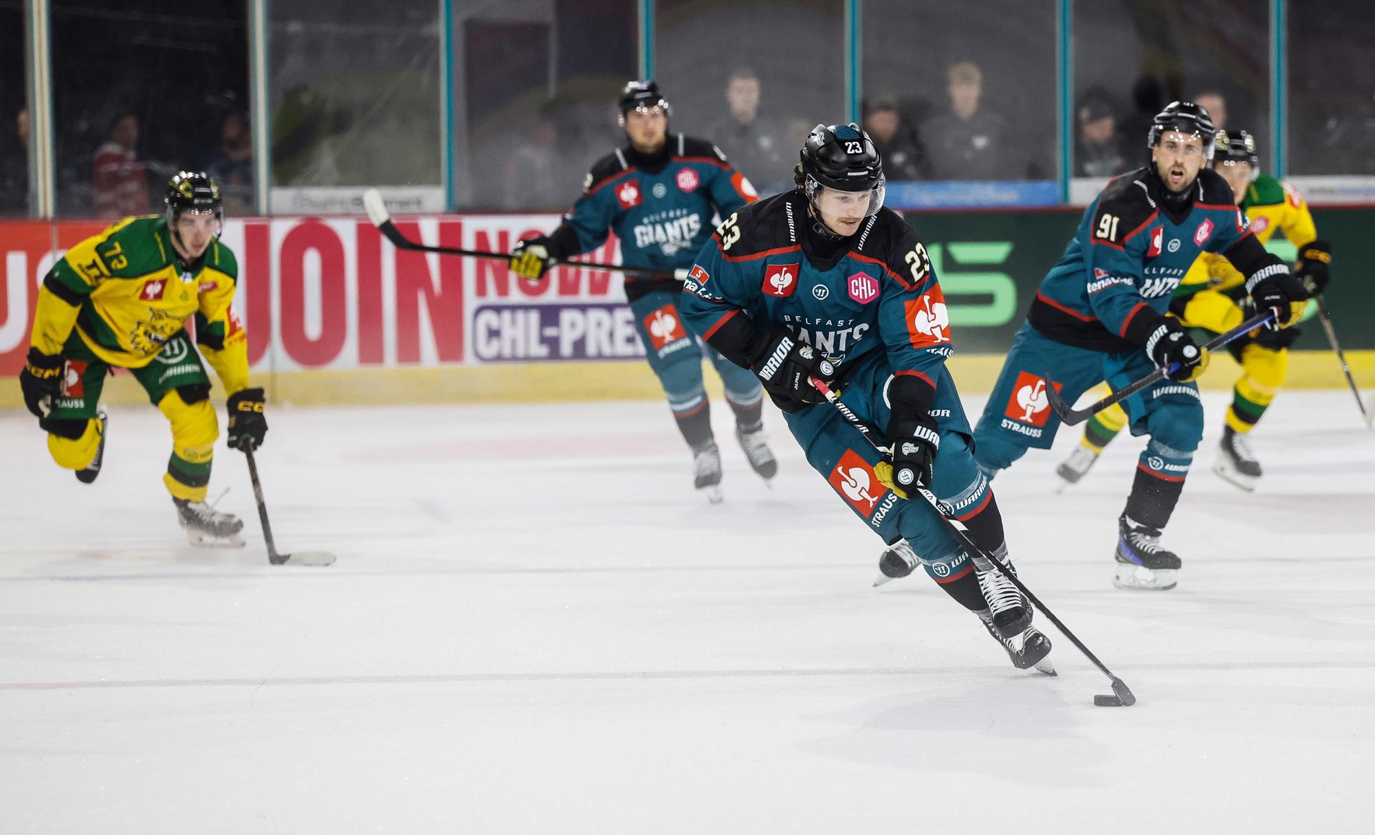 Players need downtime to perform at their highest, says Giants’ Mike Lee