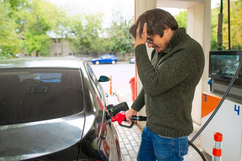 UK drivers urged to keep tank 'half full' on Friday