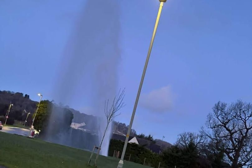 Burst pipe in Matson sends huge '20ft' water spurt shooting into the air