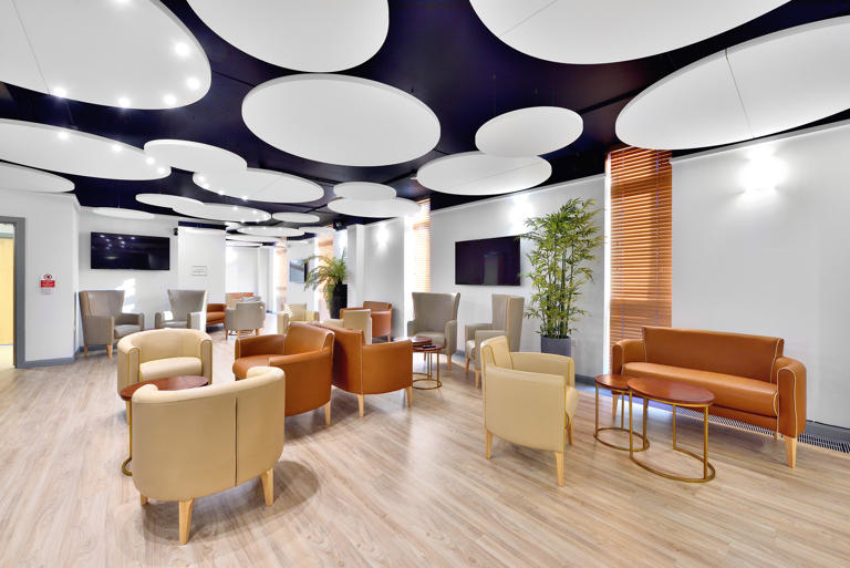 Cataract surgery: Beat the waiting lists and get treatment within weeks ...