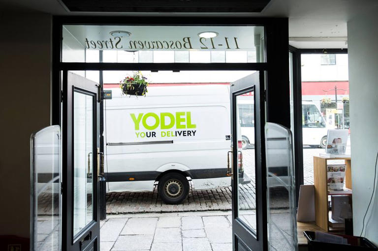 'I waited hours for Yodel parcel then saw wild location of delivery driver'