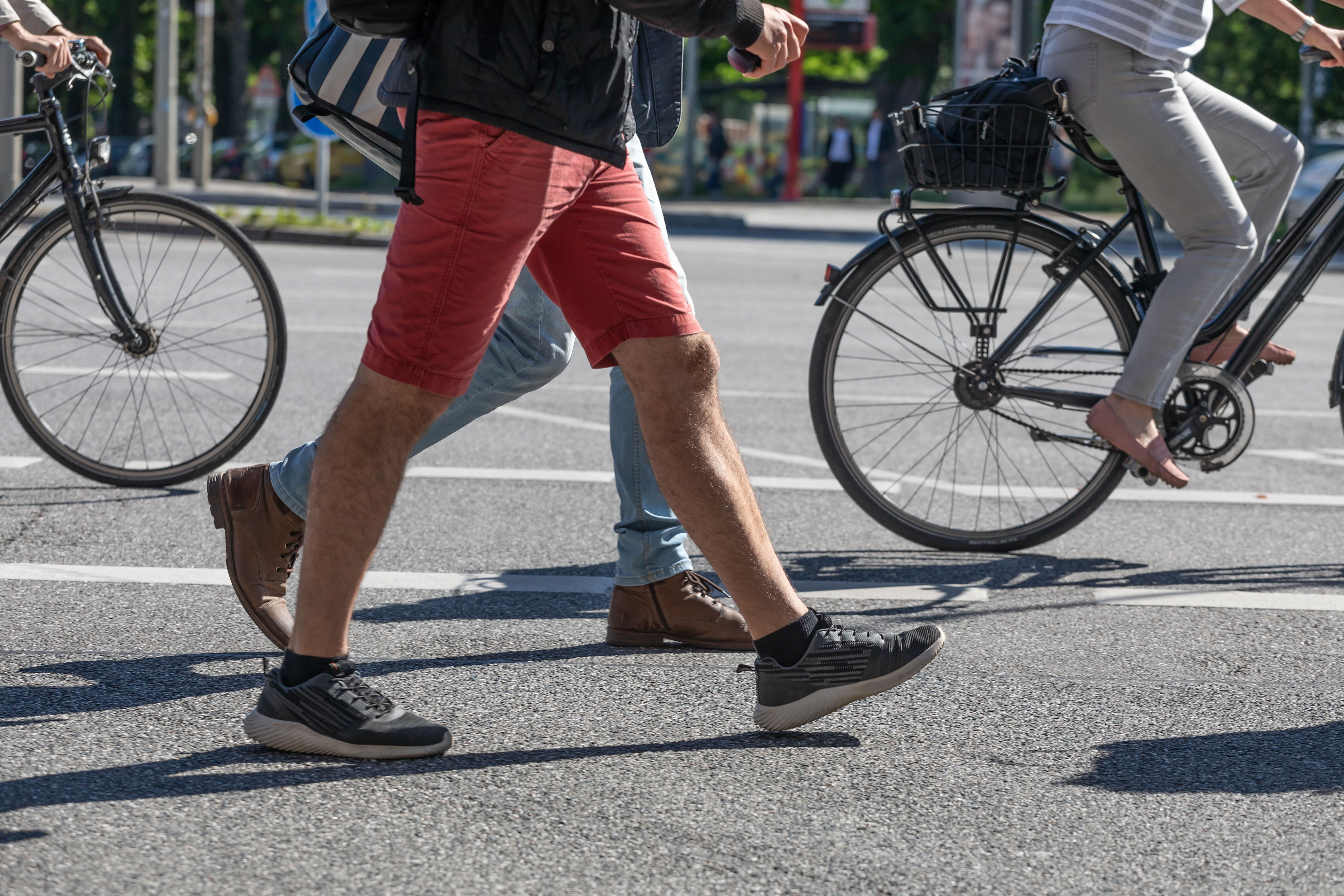 Why pedaling a bike feels easier than walking the same distance