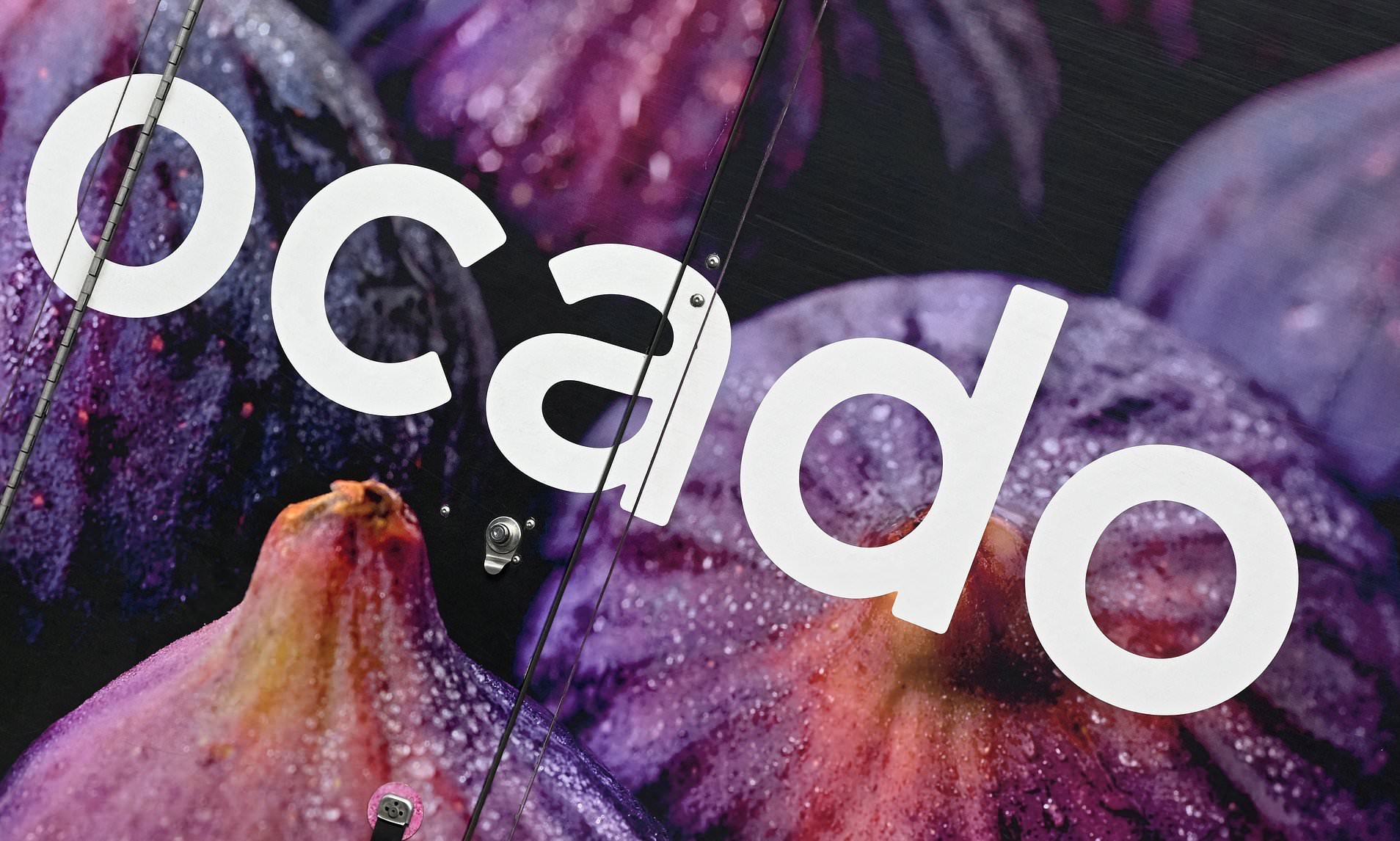 Ocado shares tumble as Canadian partner shuts warehouse