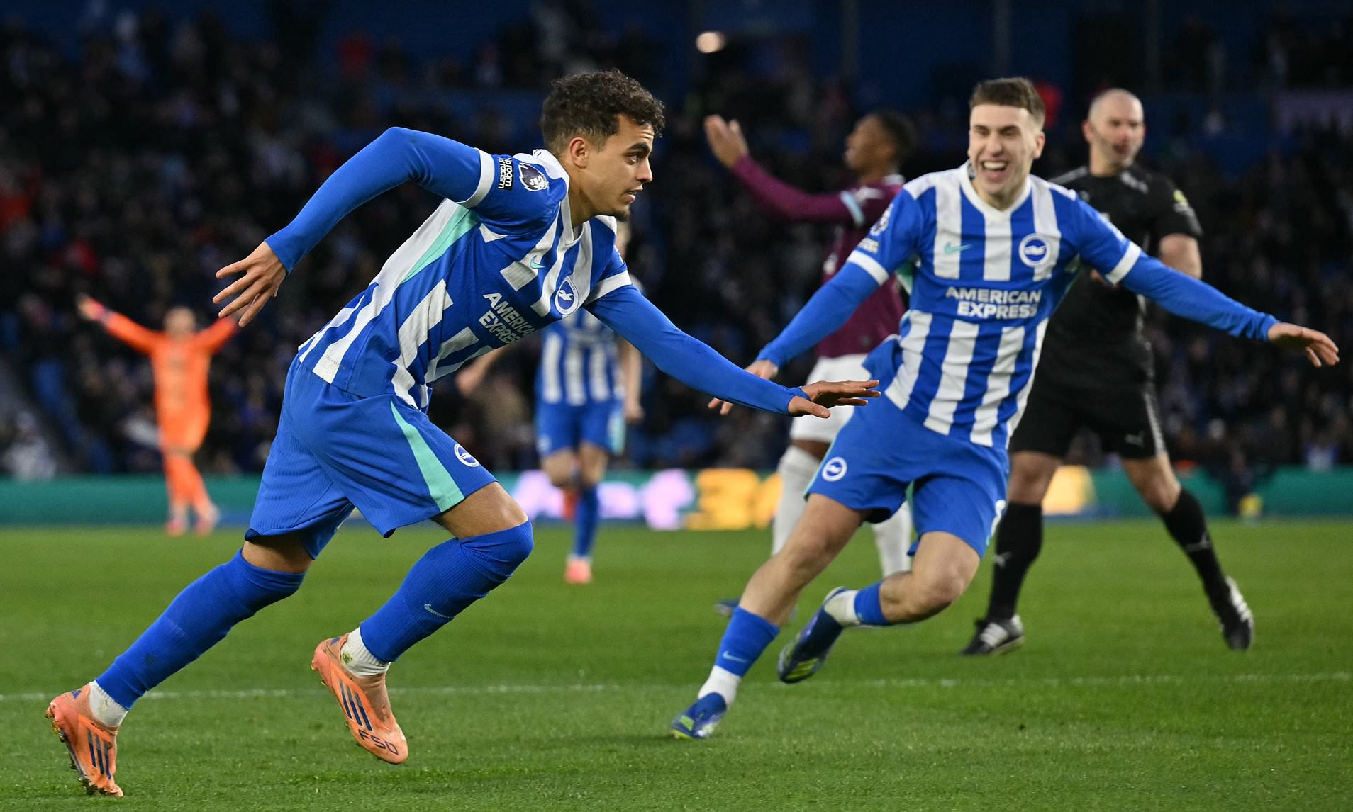 Nottingham Forest considering their options after £20m offer is turned ...