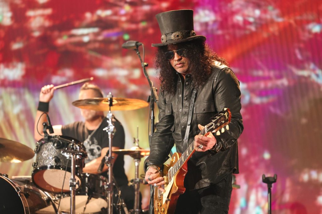 Slash promises that next Guns N' Roses release will be an album of ‘all ...