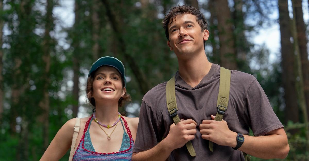 Let's break down Poppy's pregnancy scare in 'People We Meet on Vacation'