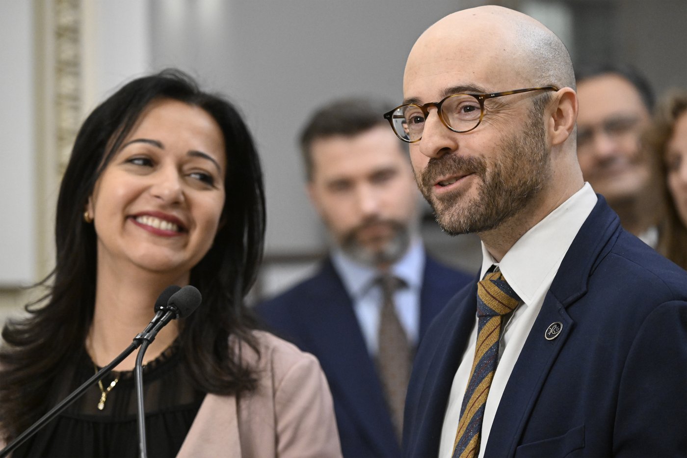 Québec solidaire est « bien en selle », soutiennent les deux co-porte ...