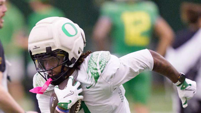 Recruiting expert reveals prediction for Oregon 4-star receiver target
