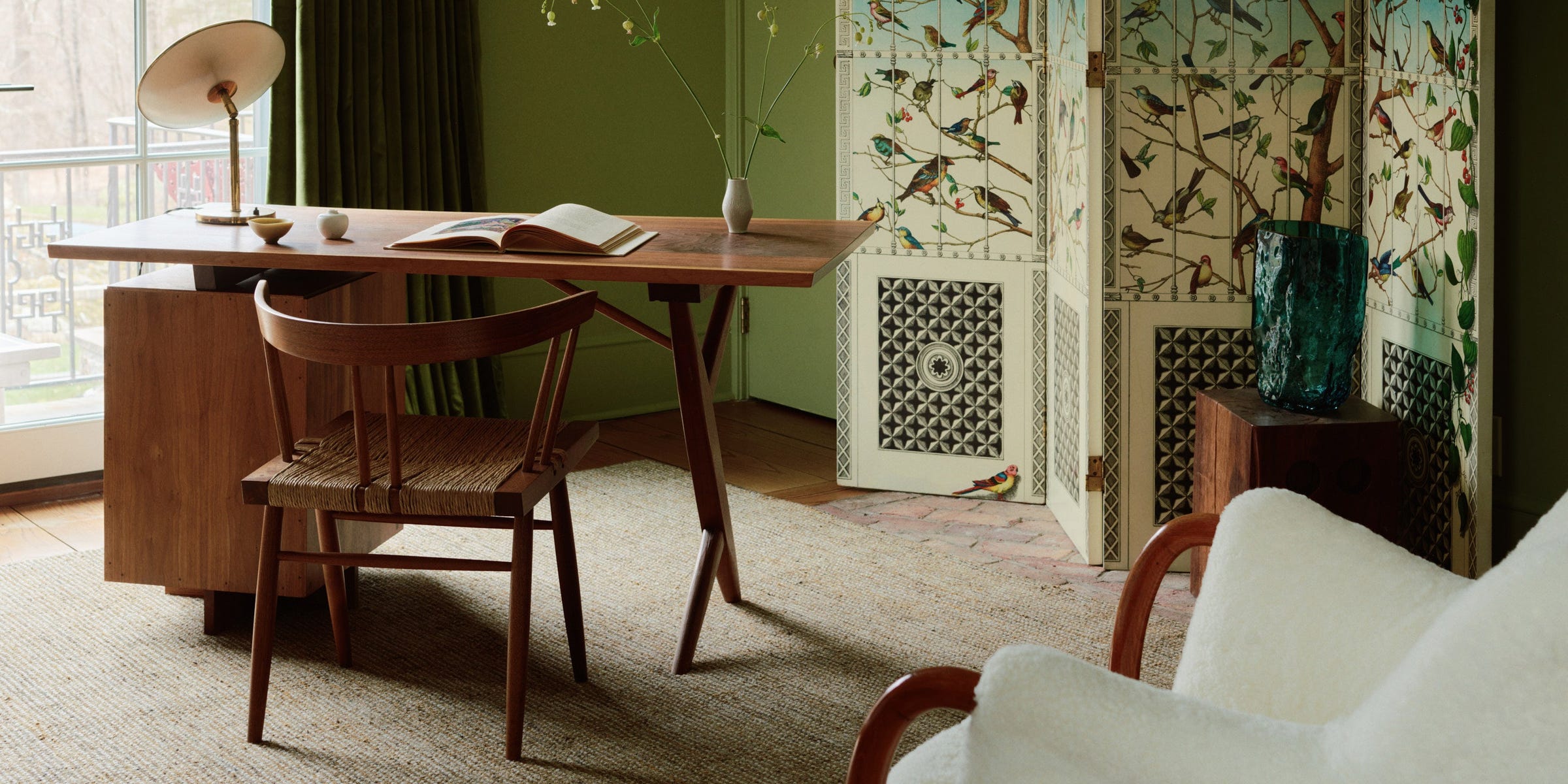 Experts say collectors will all be looking for these specific antiques ...