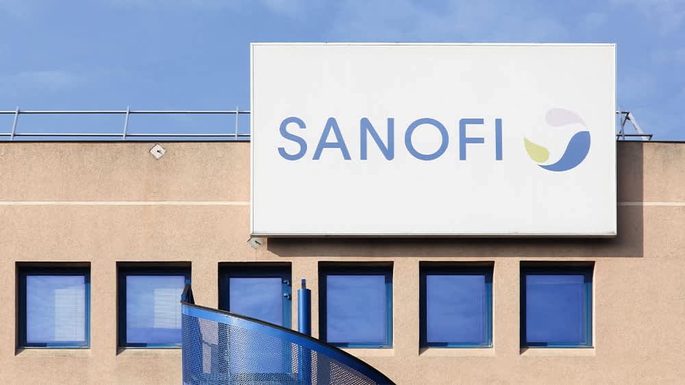 Sanofi edges higher as immunology powerhouse, Dupixent, wallops forecasts
