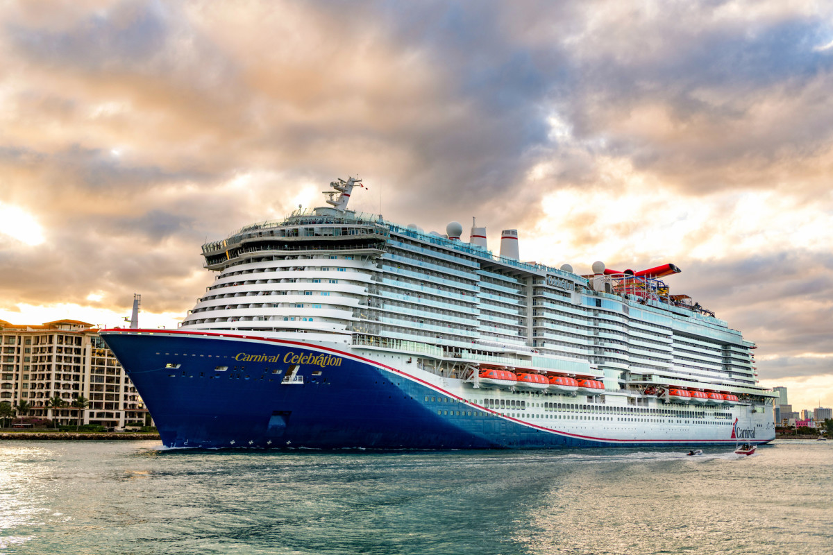 Carnival's Cheers! Zero proof drink package now available for 2026 sailings