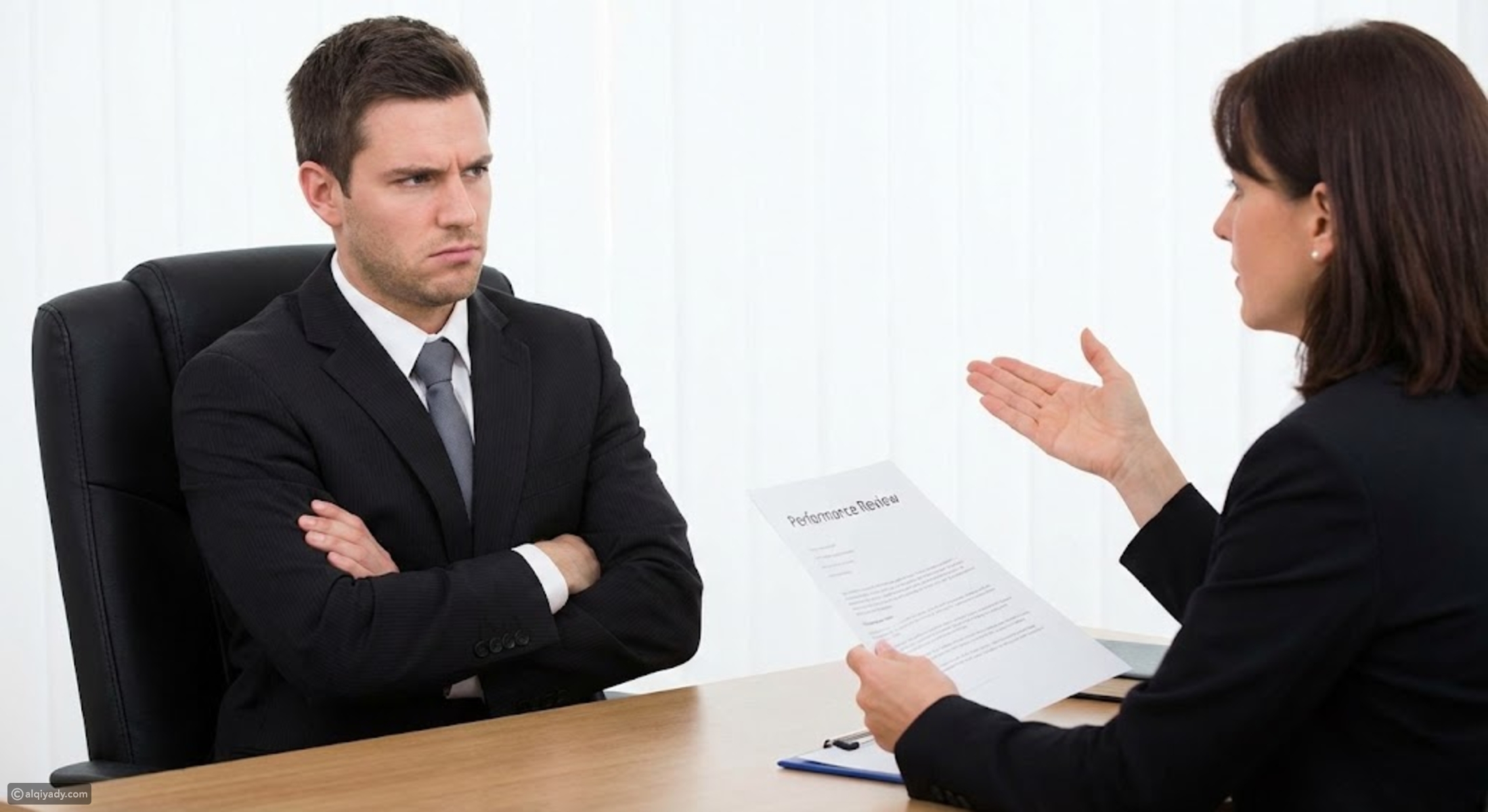 10 office mistakes men make that damage their reputation