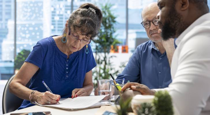 Here are 5 critical reasons not to convert to a Roth IRA in 2026. It ...