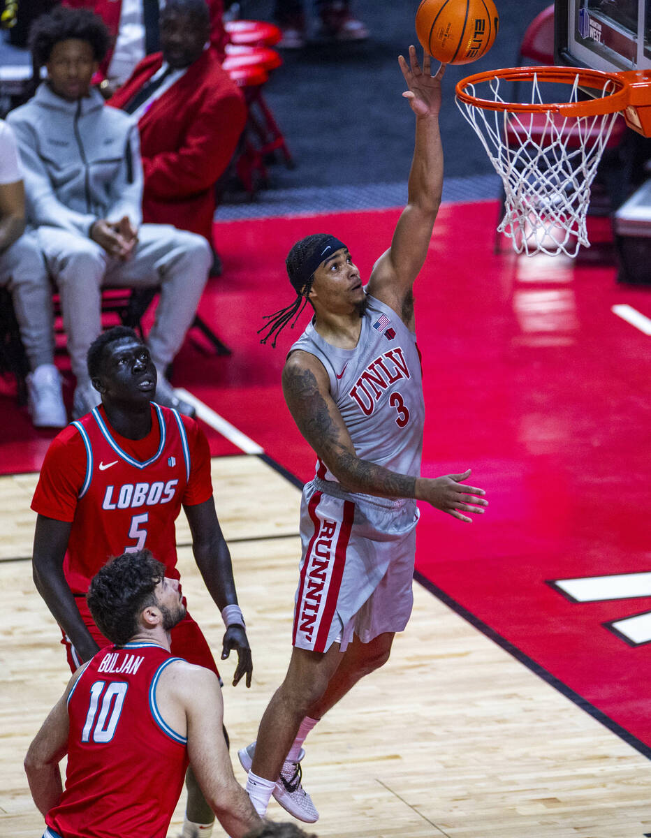 UNLV saves record 3-point streak but blown out by New Mexico