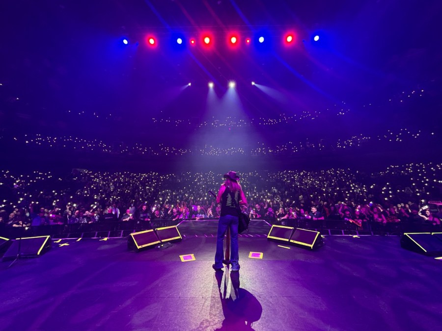 Bret Michaels talks fans, charity work, Steelers ahead of Fallsview show