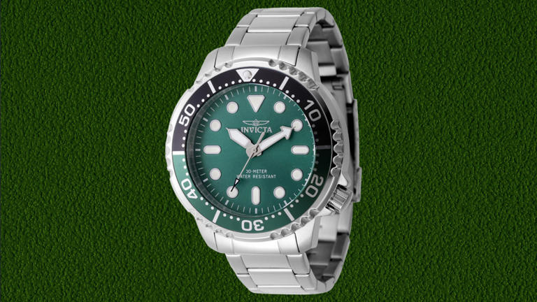 Get the Invicta men’s green dive watch for only $55 - 89% off the ...