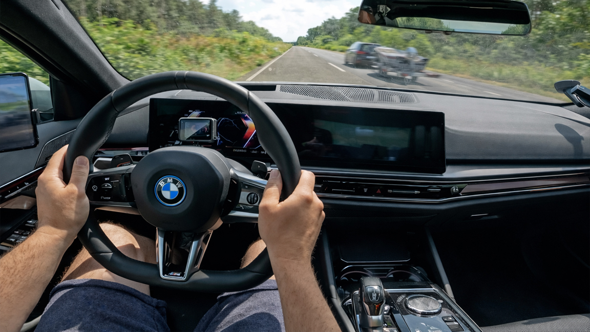 BMW 550e G60 acceleration and top speed test