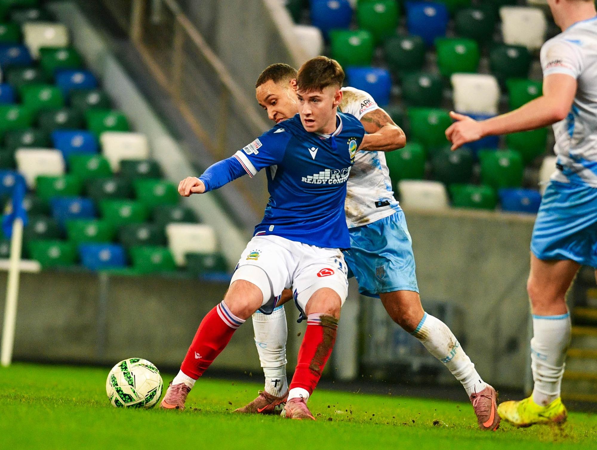 David Healy labels Windsor Park pitch as 'borderline unplayable at times'