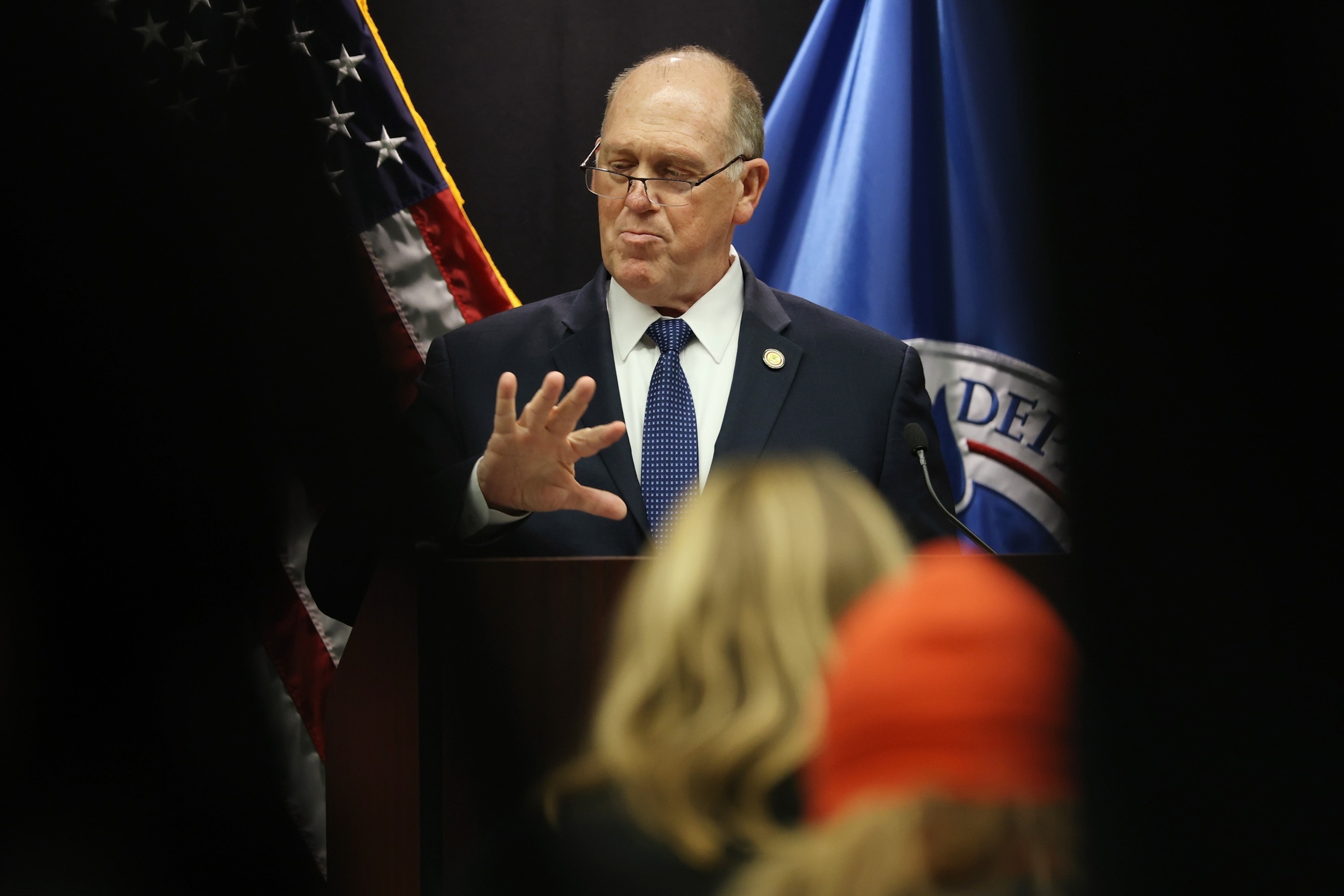 Minneapolis live updates: Homan pledges unprofessional officers will be ...