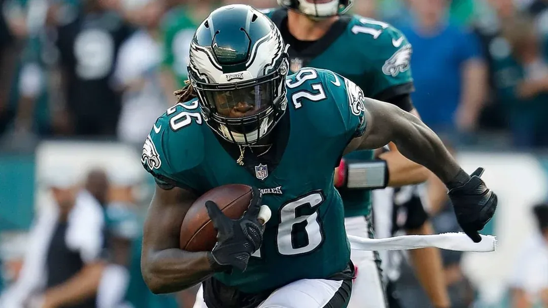 15 of the greatest foreign-born NFL players