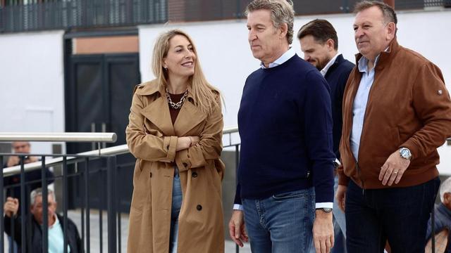 Feijóo pide a Vox que no convierta la negociación en Extremadura en un ...