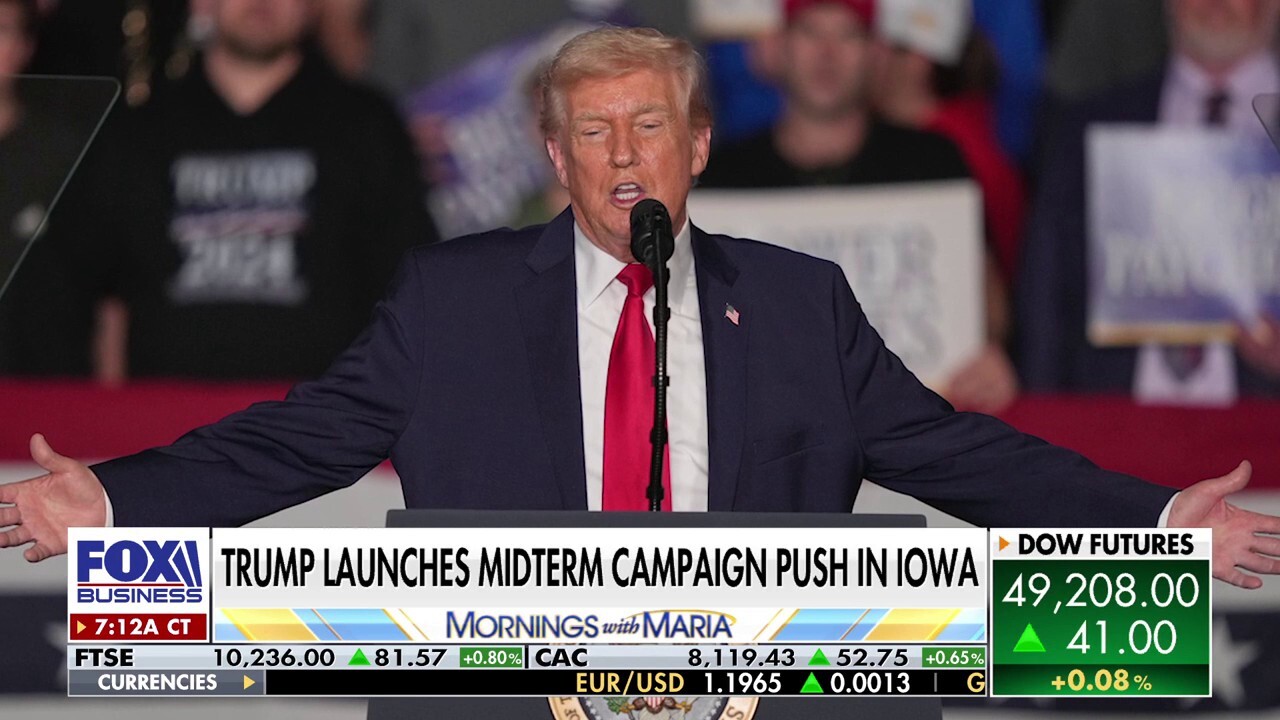 Trump launches midterm election push in Iowa, issues warning about ...
