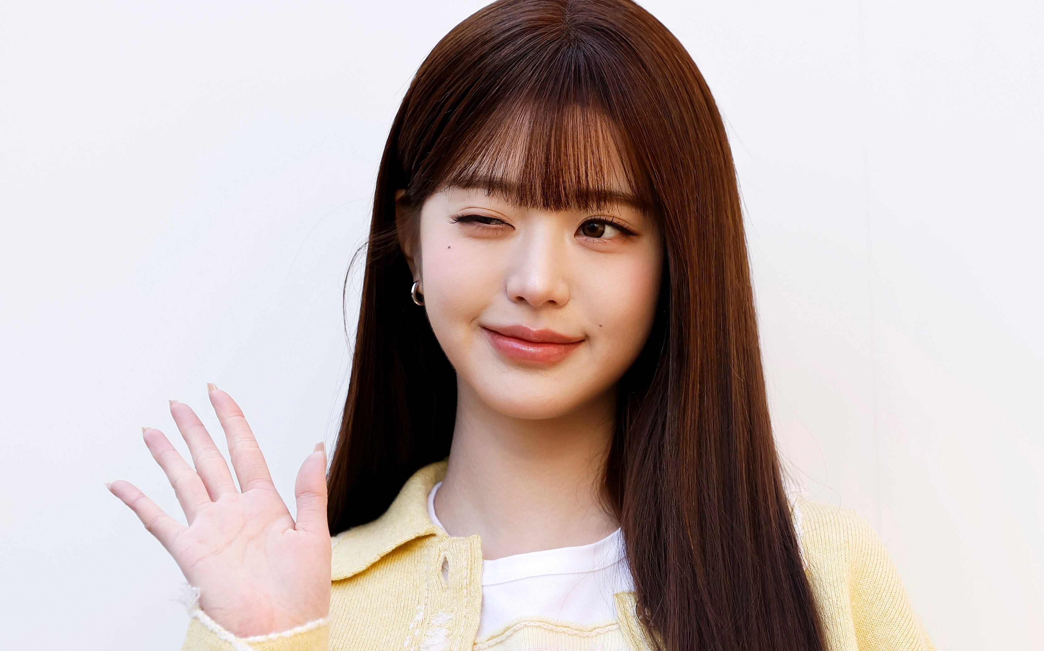Jang Won-young cleared of tardiness amid event management issues