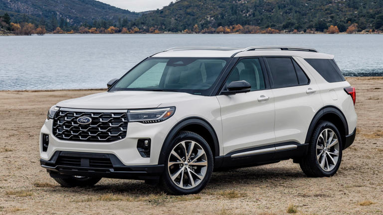 Some Ford SUV windshields might fly off, and it’s not their only recall ...