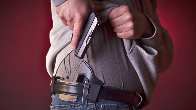 How clothing choices affect draw speed more than people admit