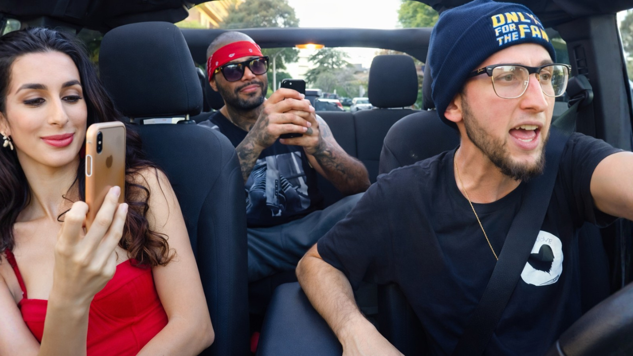 Uber riders react to a nerdy driver who raps fast