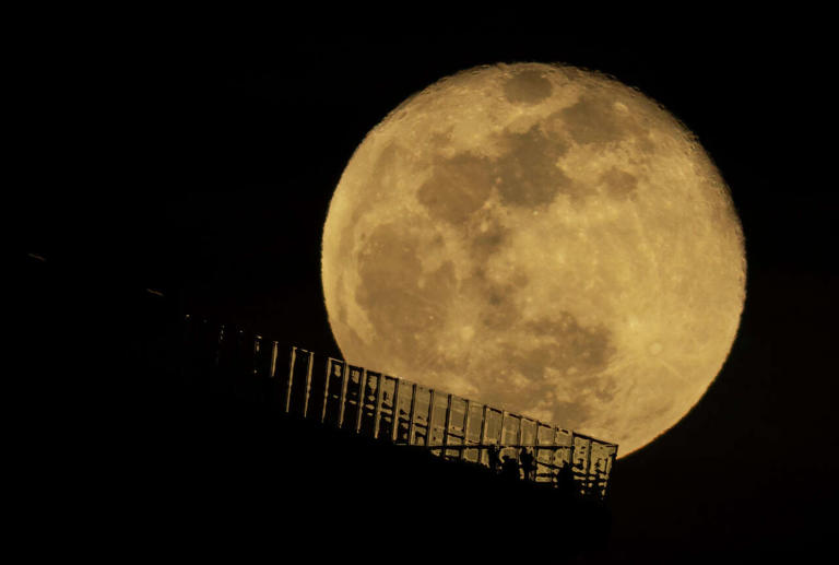 Why 2026 will be a huge year for moon watchers: 13 full moons, eclipses ...