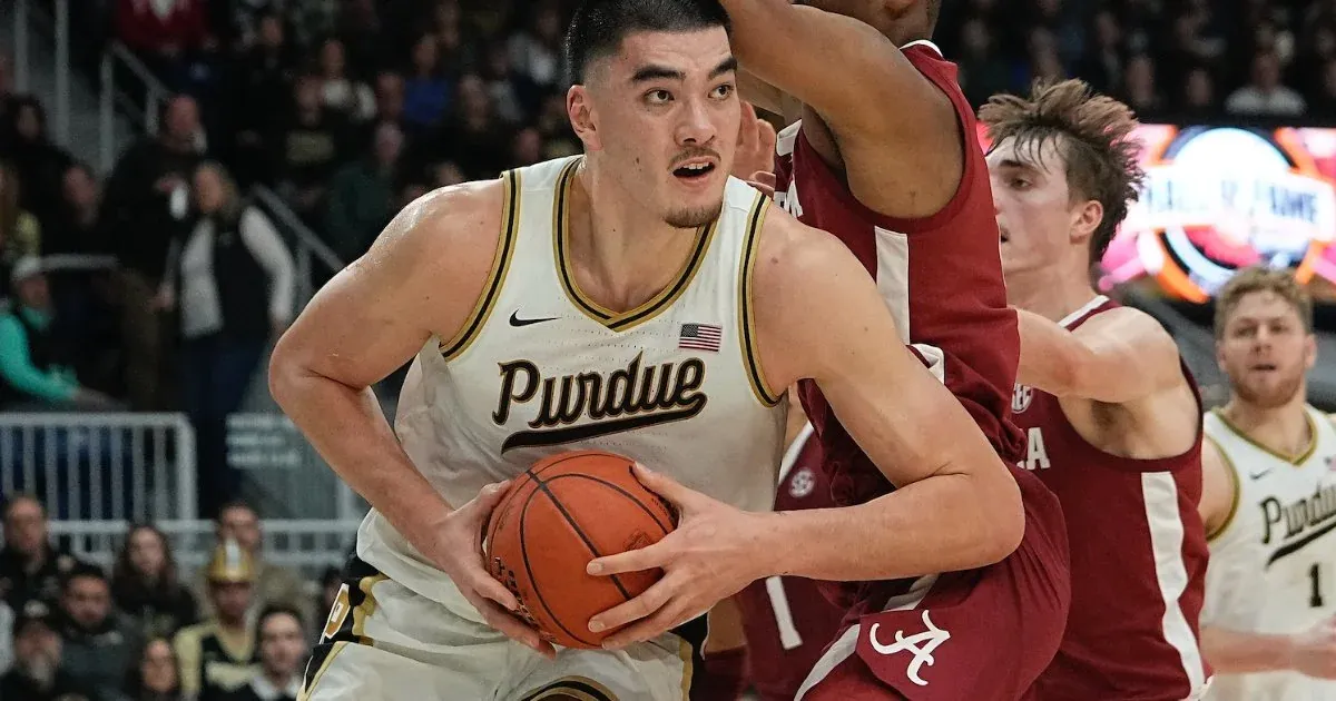 20 people share the best college basketball players of the last 25 years