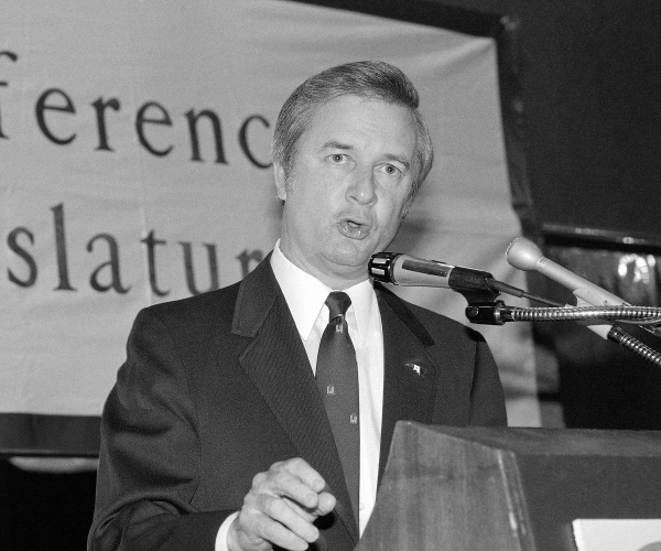 Remembering former Gov. James Hunt: Almost to the WH instead of Clinton