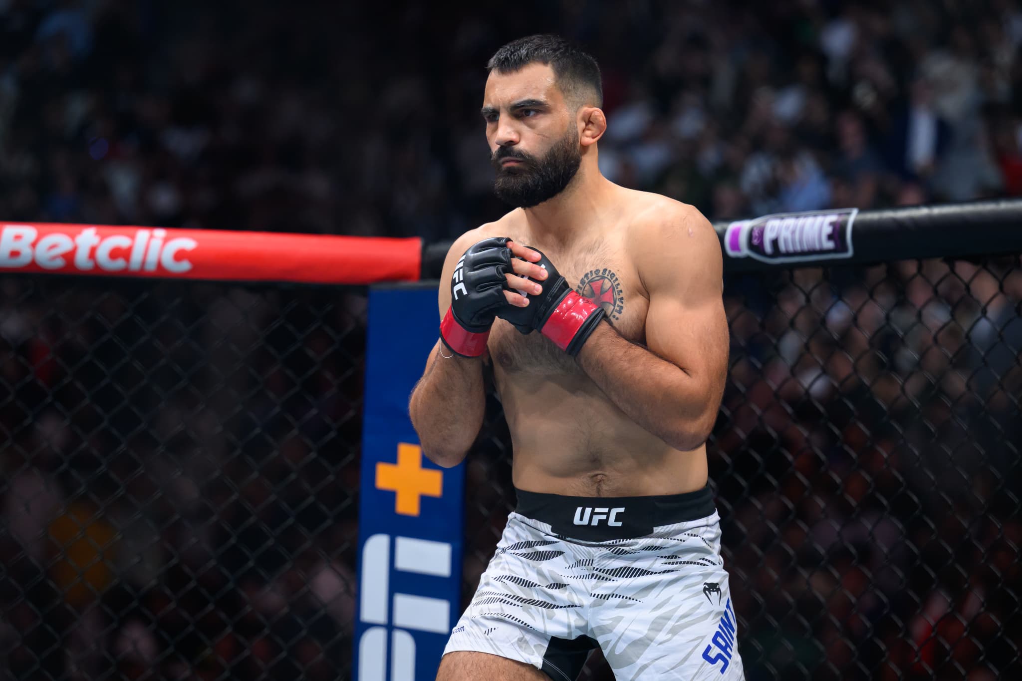 UFC 325: Benoit Saint Denis promet « un bain de sang » pour son combat ...
