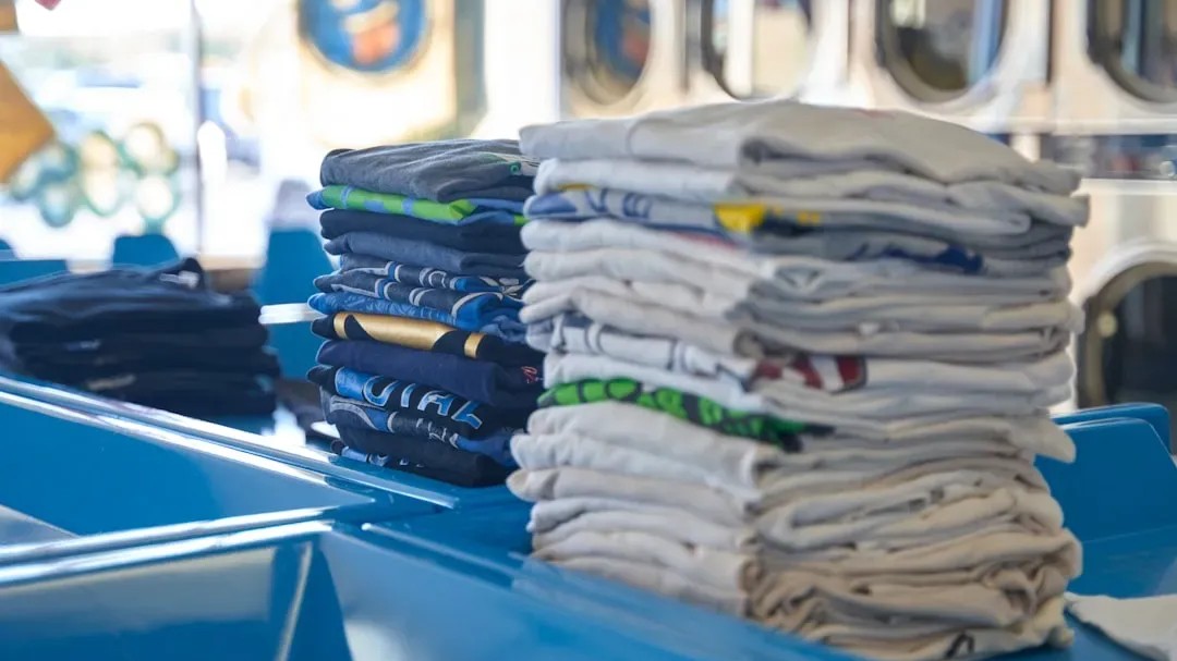 5 habits of travelers who always keep their rentals clean without ...