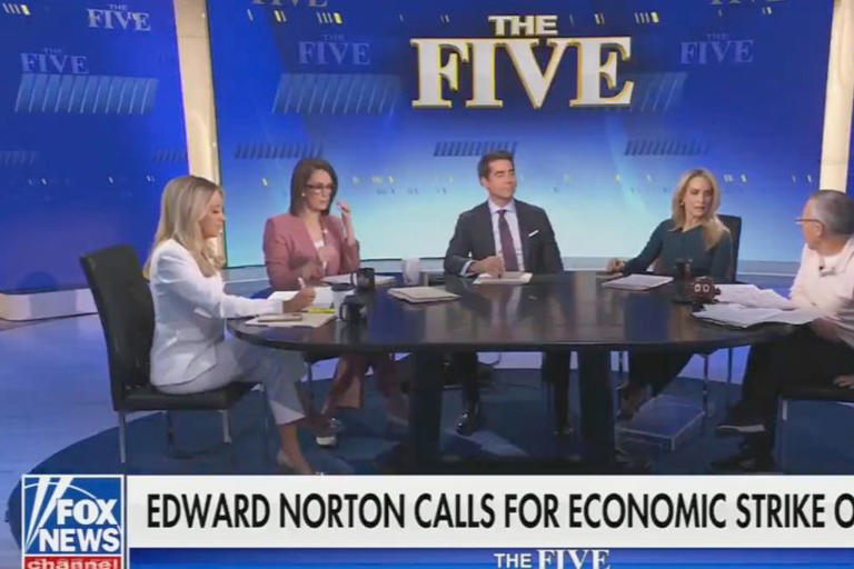 'Soulless' Fox News hosts blasted after shaming people for crying over ...