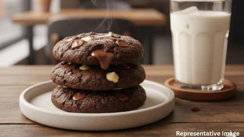 Irresistible donut varieties that define sweet indulgence