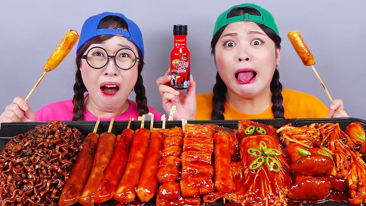 Masakan mie hitam tteokbokki mukbang DONA
