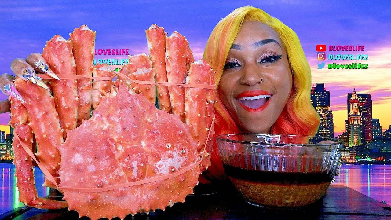 Curtis the crab returns for whole king crab boil