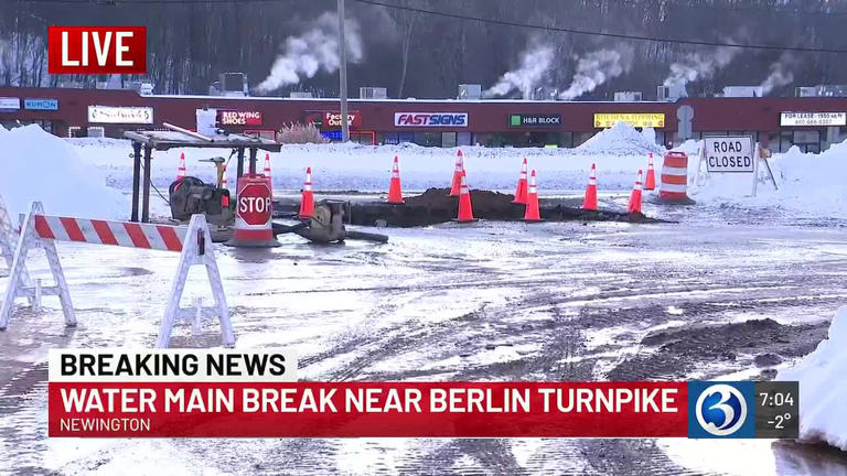 Water main break affects 15 businesses, 4 homes near Berlin Turnpike