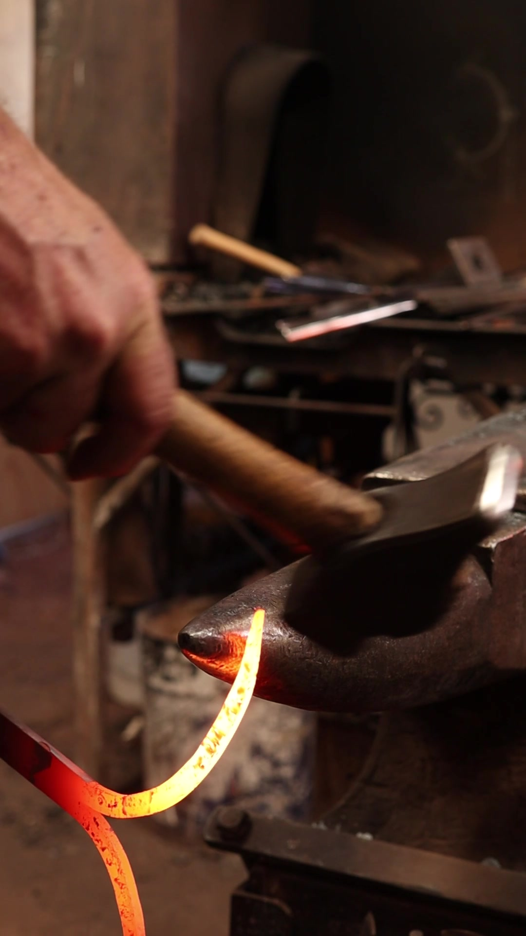 Forging ram’s horn scrolls for hooks