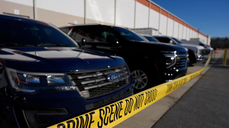 White House, Senate navigate another shutdown dilemma