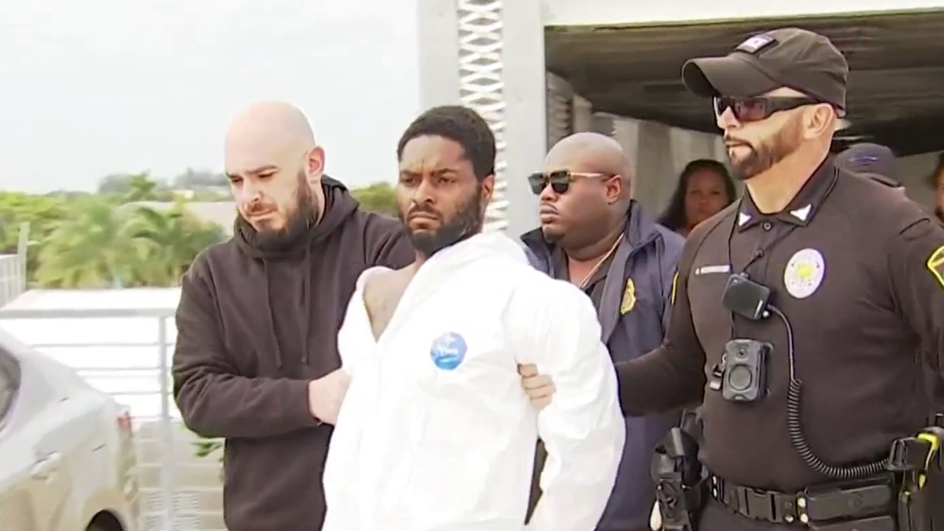 Suspect in FMU student sex battery accused of repeatedly calling victim ...