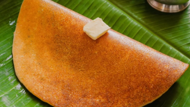 Benne dosa: Origin, taste & why it’s trending in Delhi