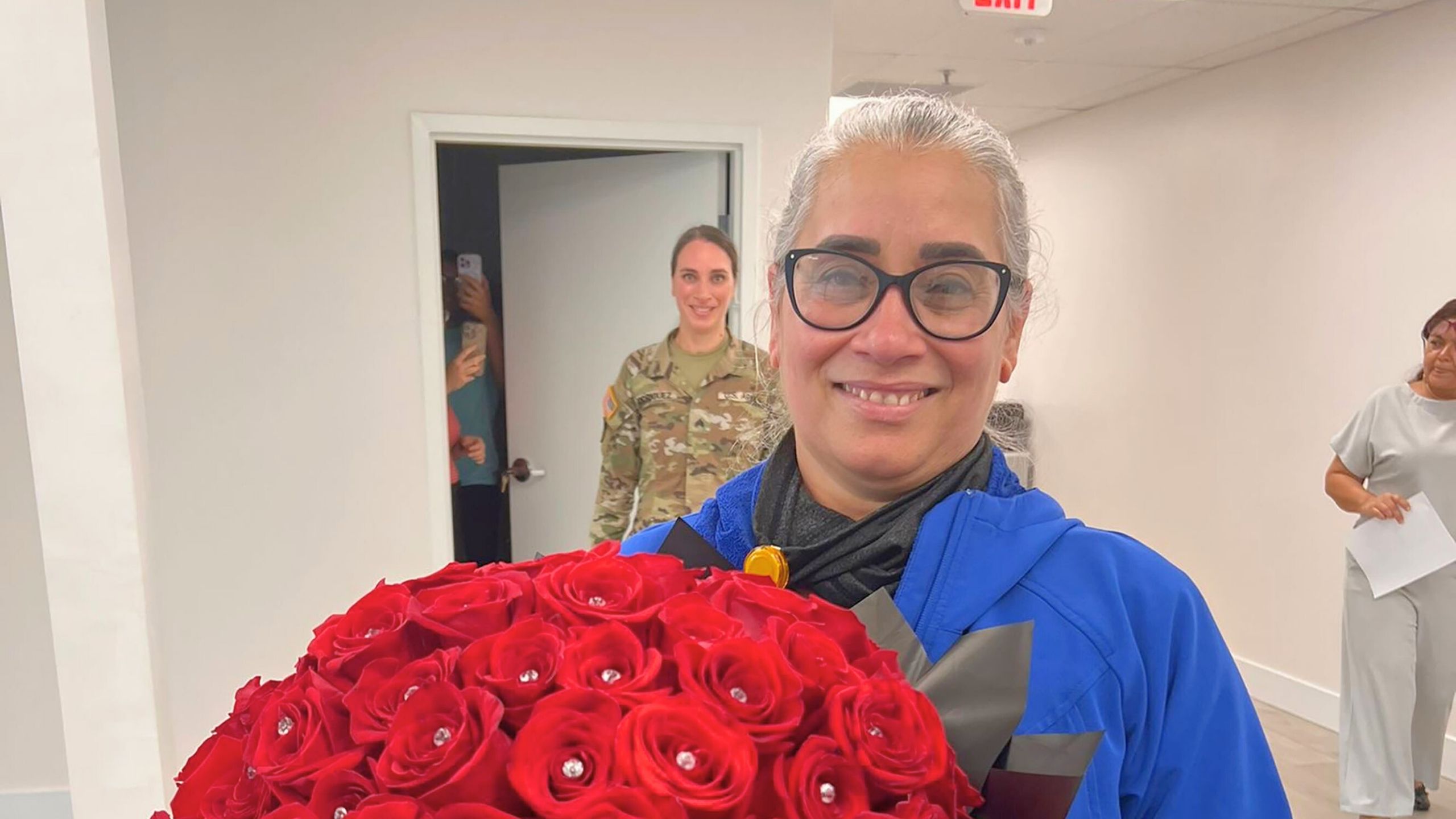 Soldier photobombs mom after 11-month deployment